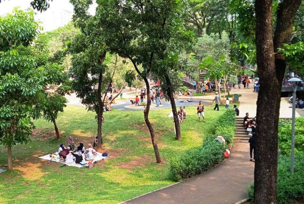 Tebet Eco Park : Lokasi, Daya Tarik, dan Aktivitas Seru | IDN Times