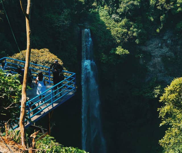 Informasi Wisata Curug Pelangi Cimahi | IDN Times