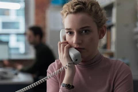 Sinopsis Film Weapons 2025, Horor Terbaru Julia Garner | IDN Times