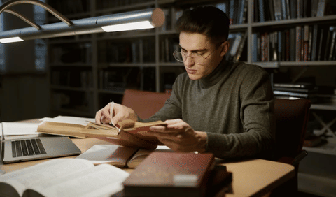 Biaya UKT Universitas Indonesia (UI) 2025 Jenjang D3-S1 | IDN Times