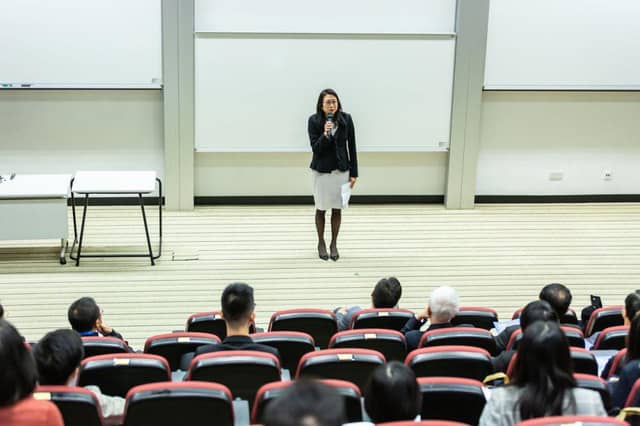 5 Contoh Ucapan Syukur dalam Pidato, Menyentuh | IDN Times