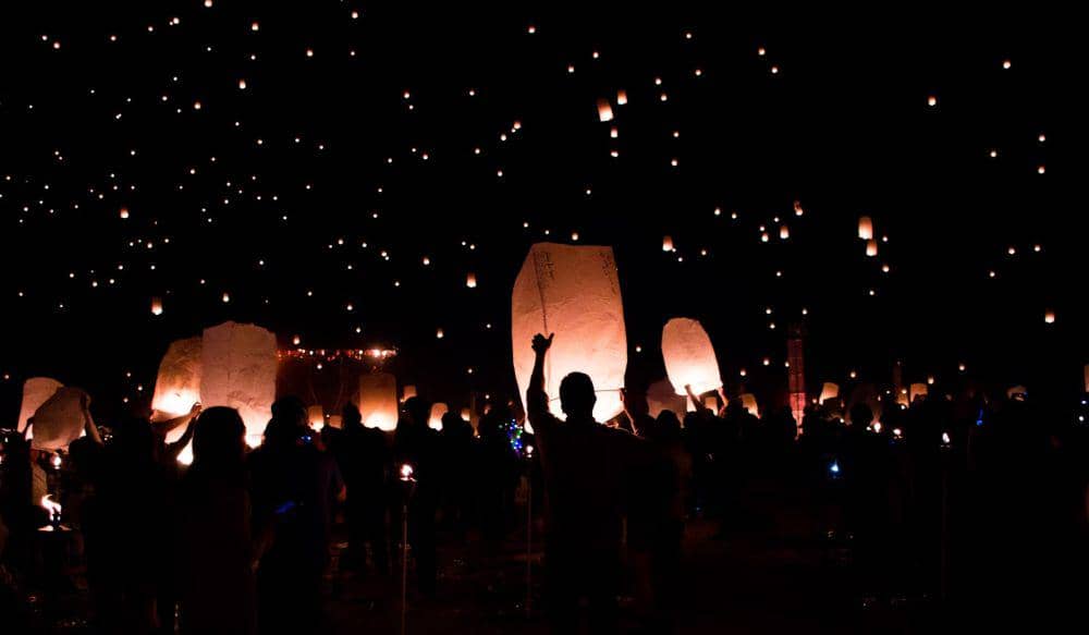 Cara Pesan Tiket Festival Lampion Borobudur 2025 | IDN Times