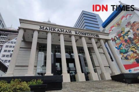 Syarat Pendidikan SMA Jadi Anggota DPR Digugat ke MK, Minta Minimal ...