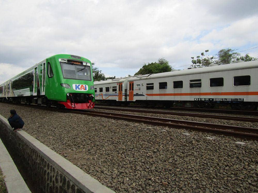 Rute Kereta Api Bandara YIA: Panduan Lengkap dan Jadwal | IDN Times