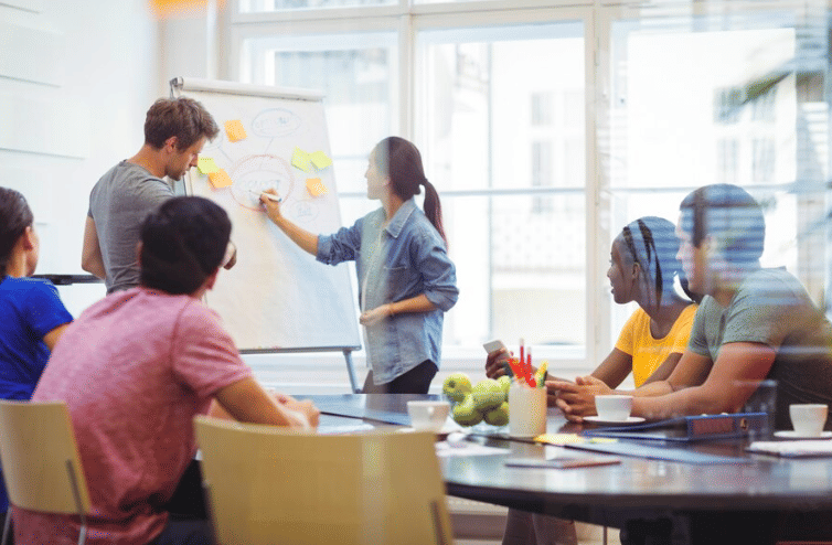 Apa Itu Pialang dalam Investasi? Berikut Penjelasannya | IDN Times