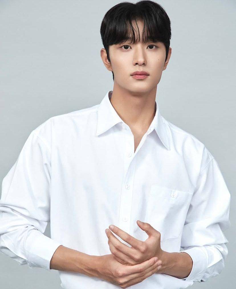 Kim Jae Won Jadi Lawan Main Kim Go Eun di Yumi's Cell 3 | IDN Times