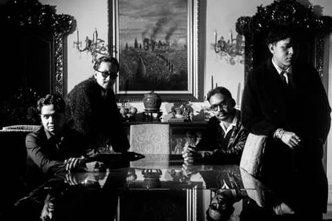 Lirik dan Makna Lagu .Feast - Tarot | IDN Times