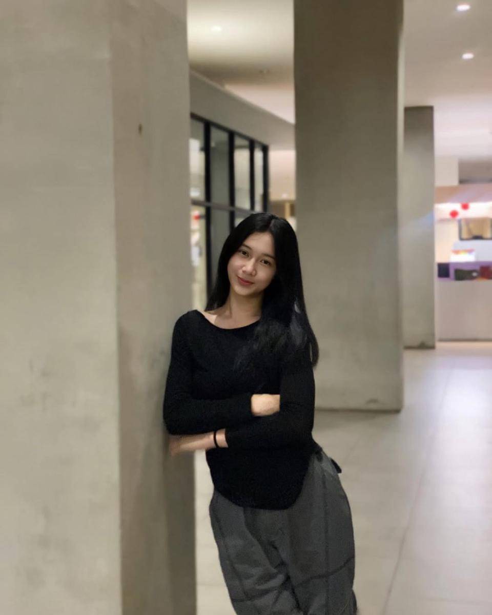 Biodata Aulia Riza 'Auwia' JKT48, Mantan Model | IDN Times