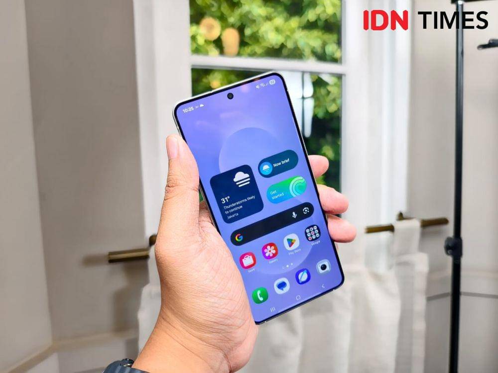 Cara Mengaktifkan Ketuk Layar 2 Kali di HP Samsung, Praktis! | IDN Times
