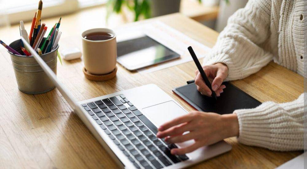 50 Contoh Balasan Email Ditolak Kerja, Sopan dan Bijak! | IDN Times