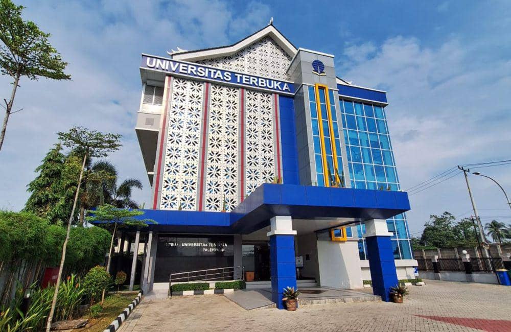 Biaya S2 Universitas Terbuka, Mulai dari Rp7 Jutaan! | IDN Times