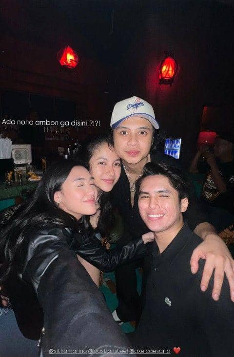 7 Potret Tamu Artis di Ulang Tahun Ke-26 El Rumi | IDN Times