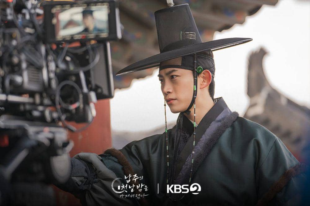 Potret Behind the Scene Drakor The First Night With the Duke | IDN Times