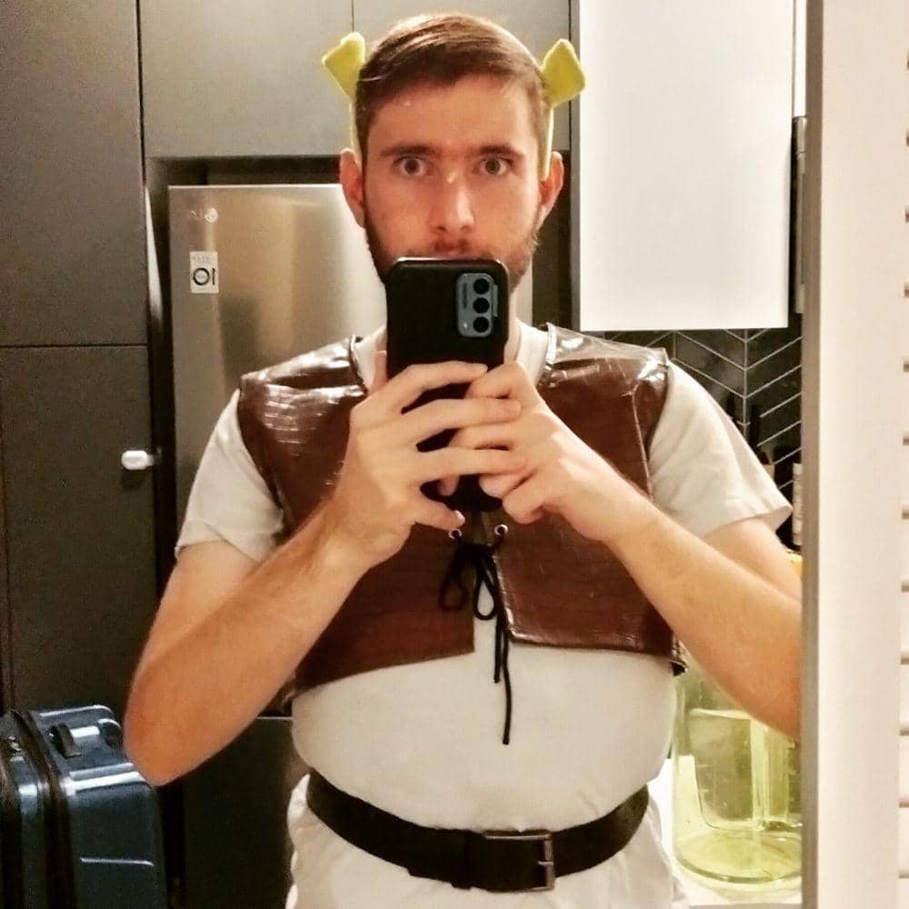 Siapa Asher Novkov-Bloom, Suami Stephanie Poetri? | IDN Times