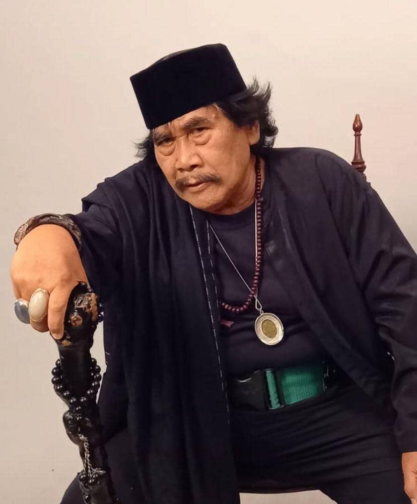 Biodata dan Profil Jaja Miharja, Pemilik Jargon Apaan Tuh | IDN Times