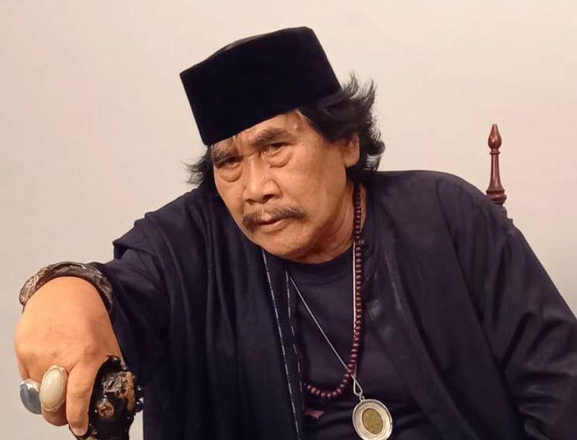 Biodata dan Profil Jaja Miharja, Pemilik Jargon Apaan Tuh | IDN Times