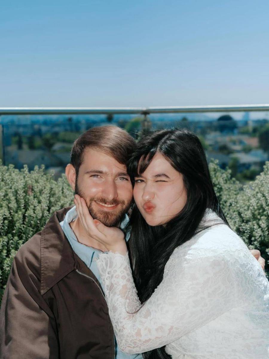 7 Gaya Simpel Stephanie Poetri di Momen Pernikahannya di AS | IDN Times