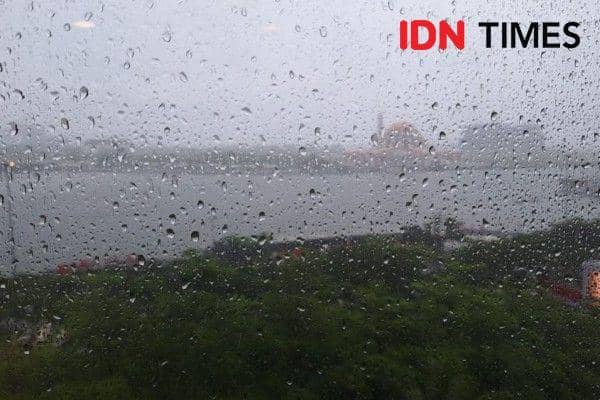 Penyebab Hujan Sore di Makassar Menurut BMKG | IDN Times Sulsel