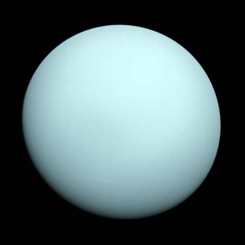 5 Ciri-ciri Uranus, Ternyata Memiliki Banyak Cincin dan Satelit! | IDN ...