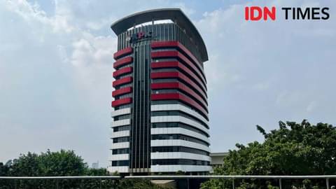 Kasus Pengadaan EDC, KPK Periksa Dirut Dana Pensiun BRI Ngatari | IDN Times