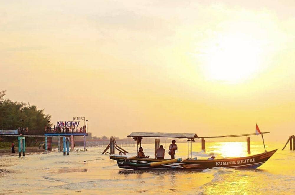 9 Rekomendasi Wisata di Pemalang | IDN Times