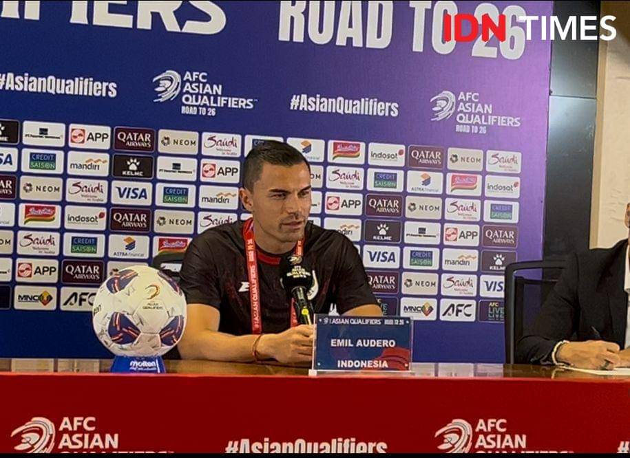 Jay Idzes Bikin Emil Audero Lupa Waktu dan Ketinggalan Bus Cremonese ...