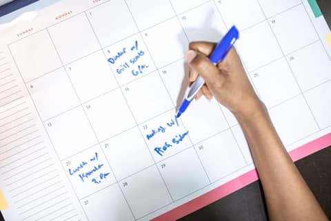 5 Cara Menata Rutinitas agar Tidak Mudah Overstimulated | IDN Times