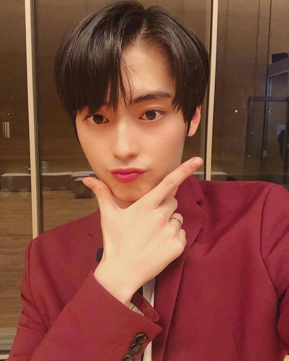 Biodata dan Profil Shin Jun Seop, Pemeran Nam Seung Sik di One: High School Heroes | IDN Times