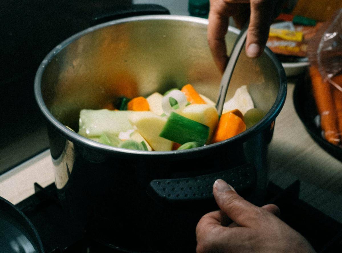 5 Cara Masak Sayur Sop Rumahan yang Gurih dan Jernih Kuahnya | IDN Times