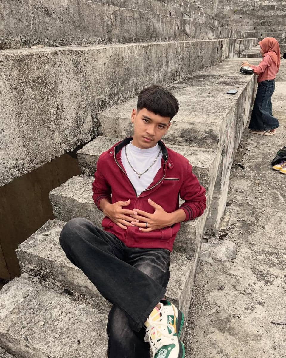 8 Potret Arbil Fahrizan, Sosok Viral yang Ikut D'Academy 7 | IDN Times