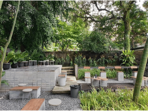 Kilogram Space Cafe: Hidden Gem Estetik untuk Ngopi Nyaman di Bandung ...