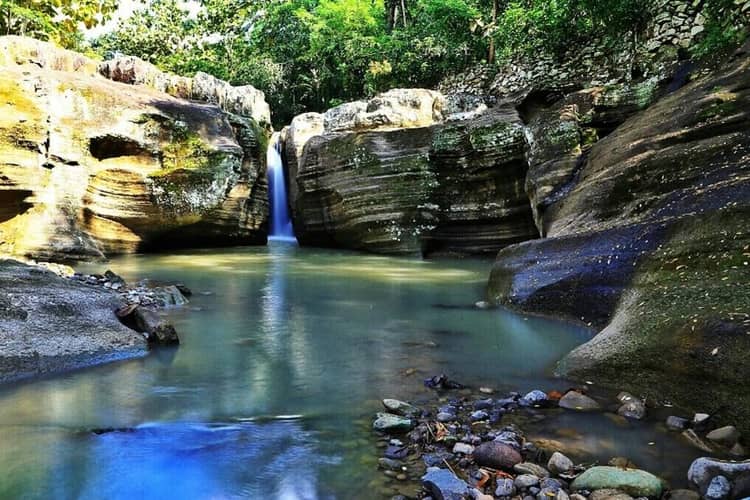 Luweng Sampang, Wisata Air Terjun Eksotis di Jogja | IDN Times Jogja