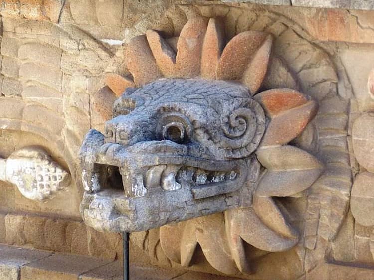 7 Dewa Terkuat dari Berbagai Mitologi Kuno, Siapa Saja? | IDN Times