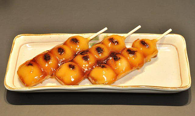 5 Tips Membuat Dango yang Kenyal dan Gak Mudah Pecah | IDN Times