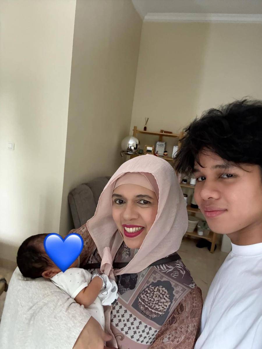 Potret Keluarga di Akikah Baby Arash, Anak Thariq dan Aaliyah | IDN Times