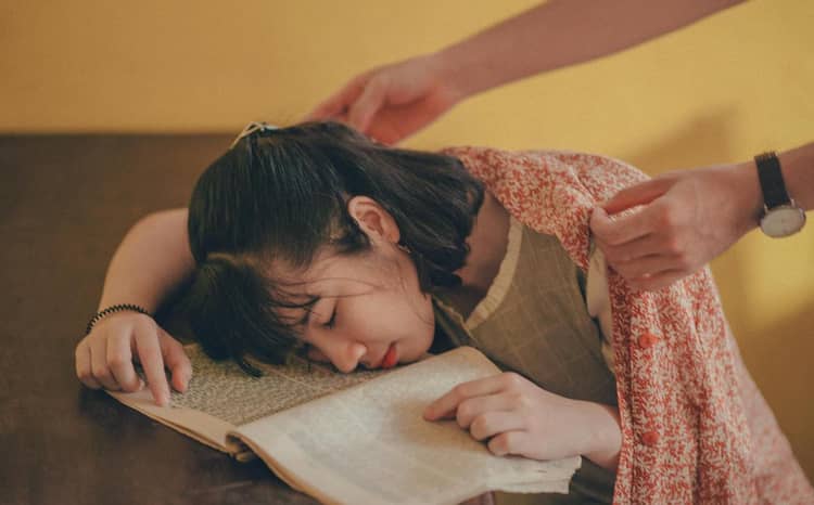 5 Ciri-ciri Orang Avoidant, Menjauh Saat Hubungan Mulai Dekat | IDN Times