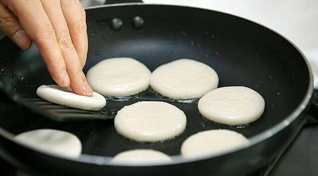 Resep Hwajeon ala Resto Korea yang Nikmat dan Mudah Dibuat | IDN Times