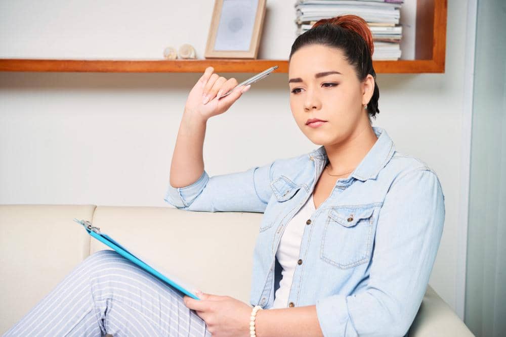 5 Cara Mengubah Rasa Iri di Media Sosial Jadi Motivasi Positif | IDN Times