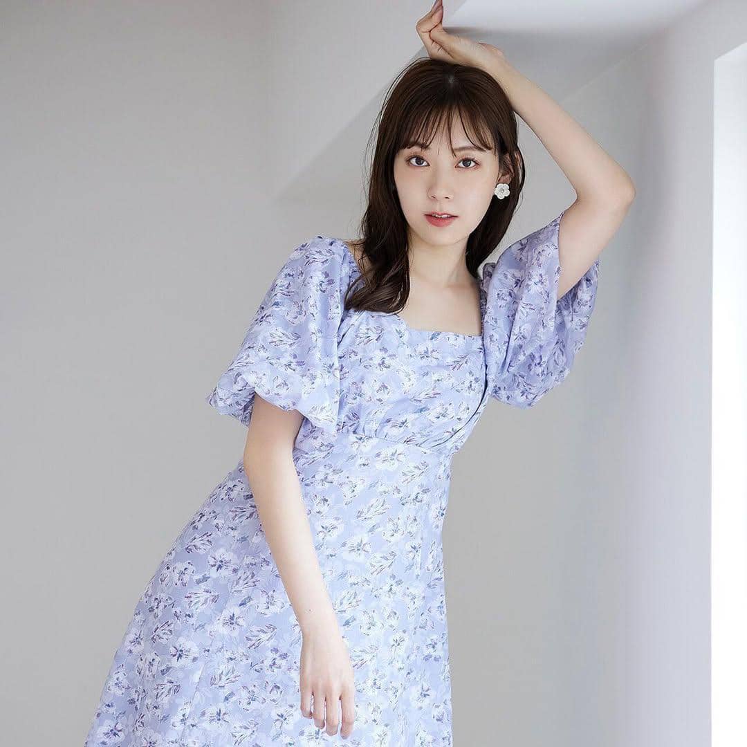 8 Ide Outfit Party ala Miyuki Watanabe, Dari Elegan hingga Kasual | IDN ...