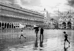 7 Fakta Venesia, Kota Terapung Memukau dan Bersejarah di Italia | IDN Times