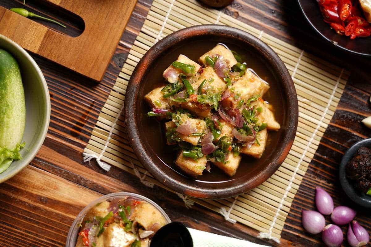 Resep Tahu Cabe Garam ala Restoran, Pedas Gurih Bikin Nagih! | IDN Times