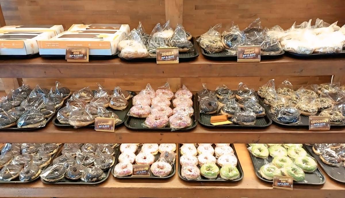 5 Toko Roti dan Kue Populer di Cianjur, Ada yang Sudah Melegenda | IDN ...