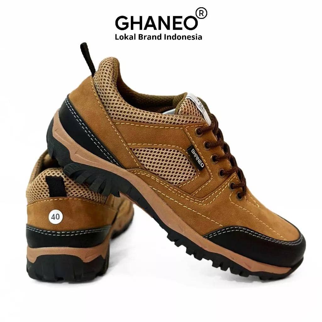 6 Rekomendasi Sepatu Hiking Pria, Nyaman untuk Petualangan Outdoor ...