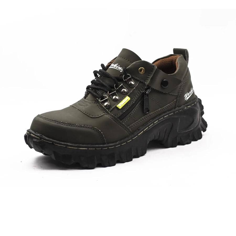 6 Rekomendasi Sepatu Hiking Pria, Nyaman untuk Petualangan Outdoor ...