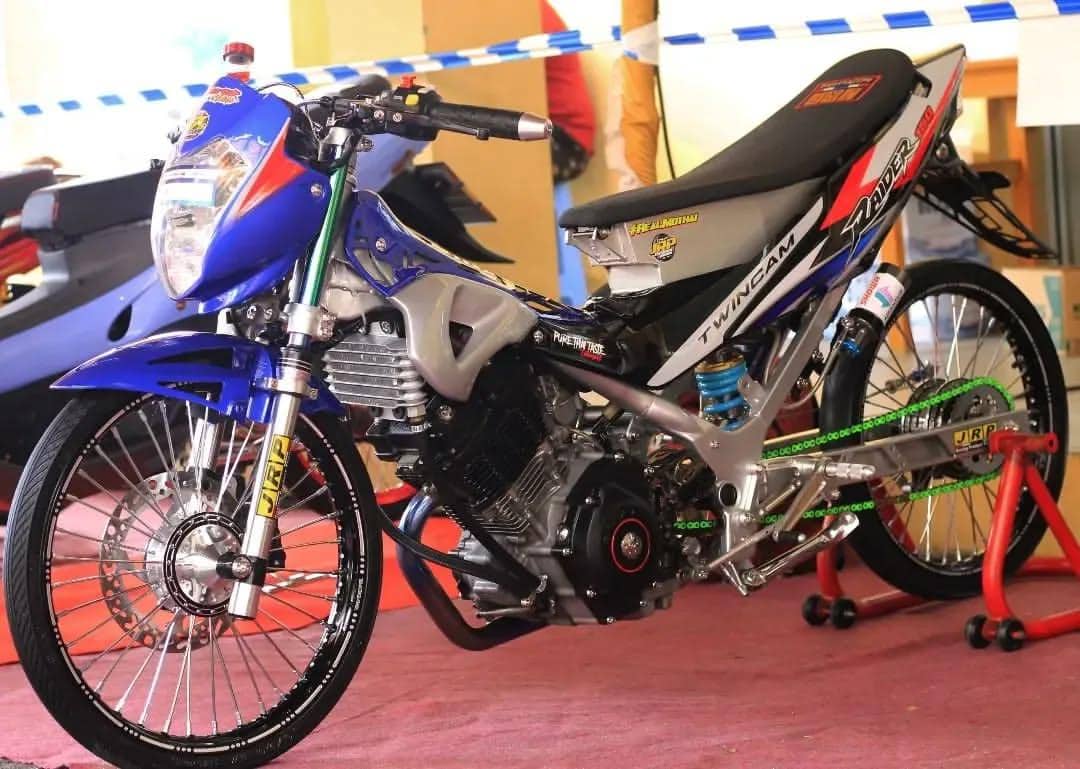 4 Ide Modifikasi Satria FU Terkeren, Coba Full Air Brush | IDN Times