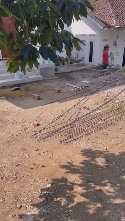 7 Potret Rumah Baru Sus Rini di Kampung Halaman | IDN Times