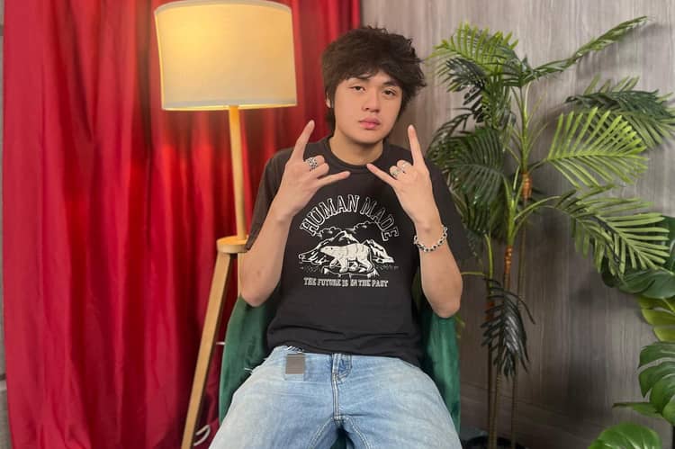 Warren Hue, Bocah Cringe YouTube yang Kini Rapper 88rising | IDN Times