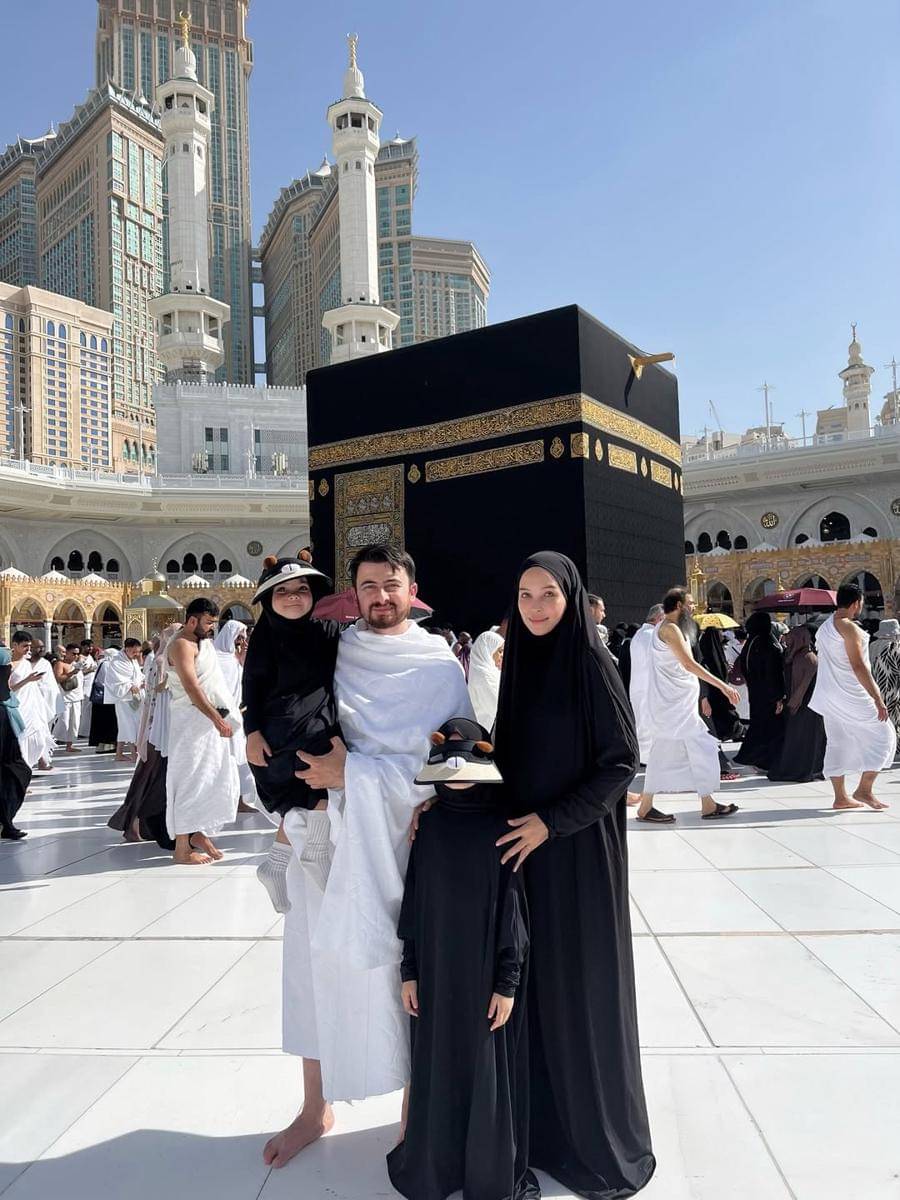 Hamidah Rachmayanti Umumkan Hamil Anak Ke-3 saat Umrah | IDN Times