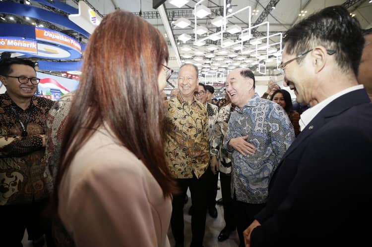 Menteri Perindustrian RI Mampir ke Mazda Indonesia di GIIAS 2025 | IDN ...