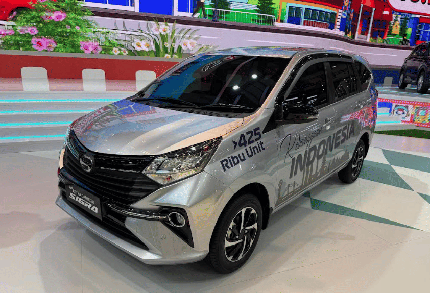 Daihatsu New Sigra Muncul di GIIAS 2025, Tampilan Lebih Sporty! | IDN Times